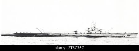 USS Argonaut (SS-475) May 1945 Stock Photo - Alamy