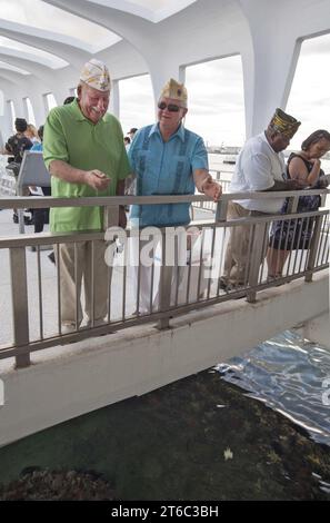 USS Arizona Memorial Wall dedication ceremony 141111 Stock Photo - Alamy