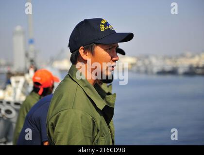 USS Blue Ridge operations 150330 Stock Photo - Alamy