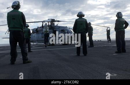 USS Blue Ridge operations 150701 Stock Photo - Alamy