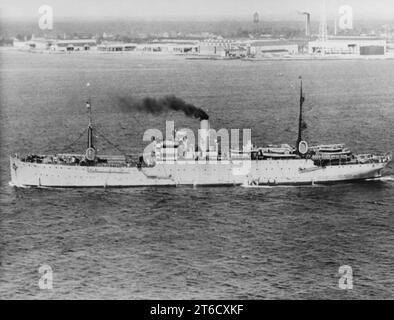 USS Camden (AS-6) off Pensacola, Florida (USA), on 23 December 1924 ...
