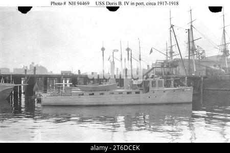 USS Doris B. IV (SP-625), a patrol vessel, is shown at sea with deck ...