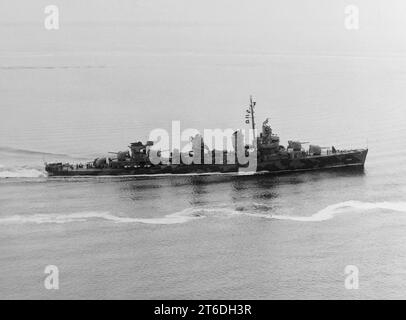 USS Fletcher (DD-445) off the Mare Island Naval Shipyard, California ...