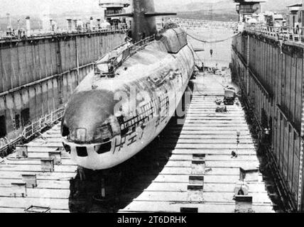 USS George Washington (SSBN-598) underway at sea, circa in the 1970s ...