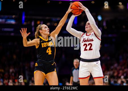 Iowa Hawkeyes guard Kylie Feuerbach (4) dribbles during an exhibition ...