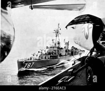 The USS James E. Kyes (DD-787) is refueled at sea in 1965 ...