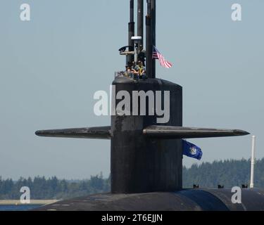 USS Maine returns to Naval Base Kitsap - Bangor 150617 Stock Photo - Alamy