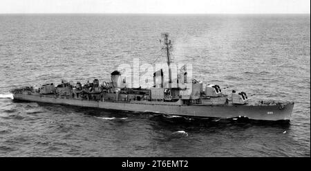 USS Meredith (DD-890) underway in 1947 Stock Photo - Alamy
