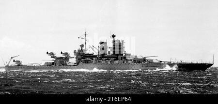 USS Mississippi (BB-41) operating at sea during the later 1930s Stock ...