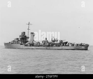 The USS Ralph Talbot (DD-390), a Benson-class destroyer, is seen ...