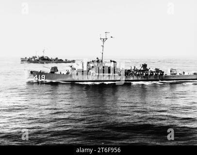 USS Thaddeus Parker (DE-369) underway, circa in the 1950s (USN 1043473 ...