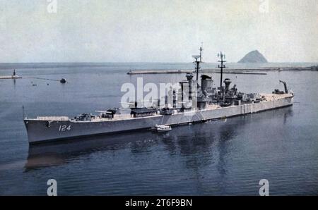 USS Rochester (CA-124) at anchor, in 1955 Stock Photo - Alamy