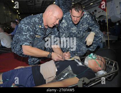 USS Ronald Reagan operations 140623 Stock Photo - Alamy