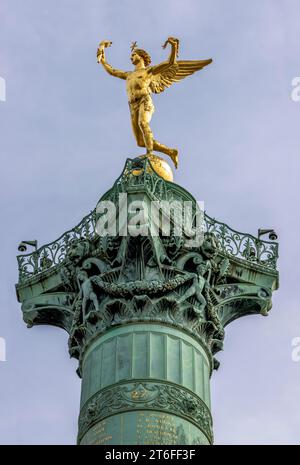 France, Paris, the Genius of the Bastille, The Genius of Liberty is a ...