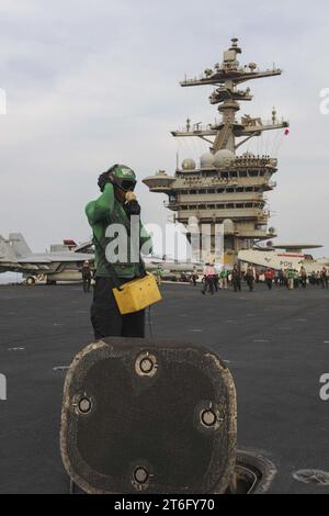 USS Theodore Roosevelt operations 151010 Stock Photo - Alamy
