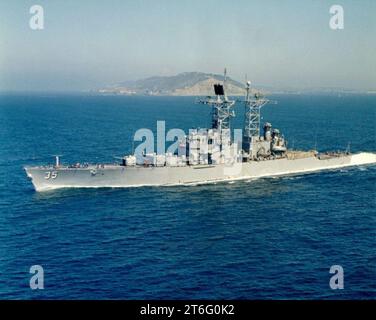 USS Truxtun (DLGN-35) underway on the Delaware River on 3 June 1967 ...