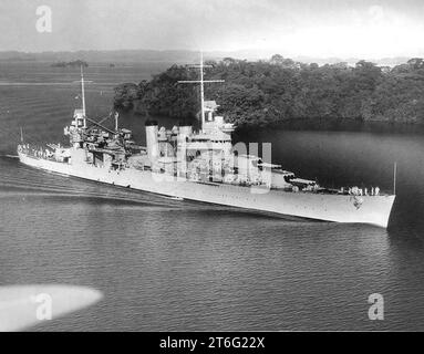 USS Vincennes (CA-44) in the Solomons 1942 Stock Photo - Alamy