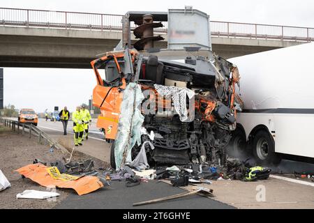 Wilsdruff, Germany. 10th Nov, 2023. A truck is stranded on the A4 after ...