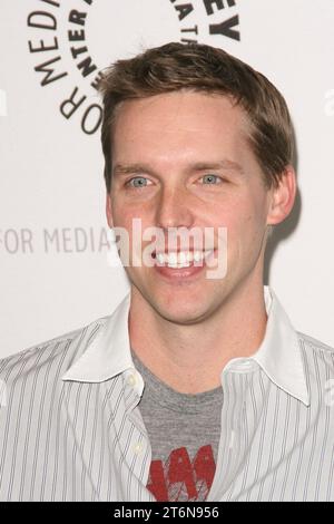 Kevin Biegel at arrivals for COUGAR TOWN Third Season Premiere ...