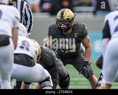 November 11, 2023: Army Black Knights linebacker Elo Modozie (18 ...