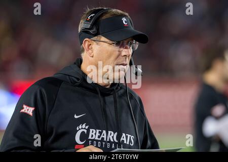 November 11, 2023: Cincinnati Bearcats running back Corey Kiner (21 ...