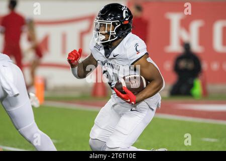 Cincinnati running back Corey Kiner rruns the 40-yard dash at the NFL ...