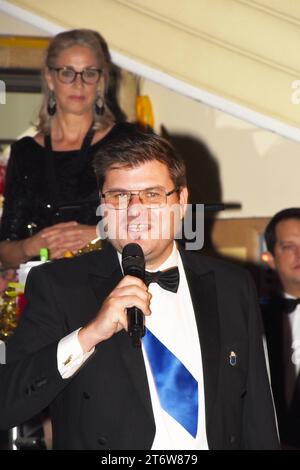 Sebastian Kriesel Moderator Ex Narrhalla Faschingsprinz Mona Meiller ...