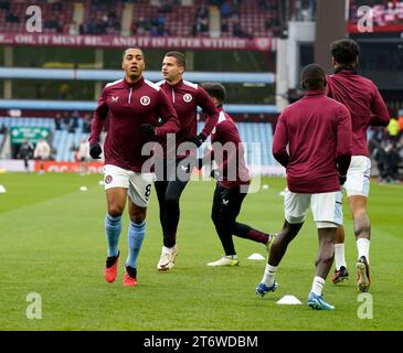 Youri Tielemans of Aston Villa during the Premier League match Aston ...