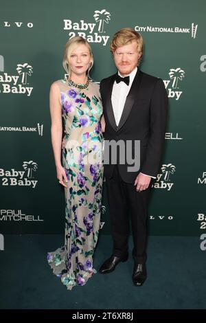 Kirsten Dunst and Jesse Plemons attend the 83rd annual Golden Globe ...