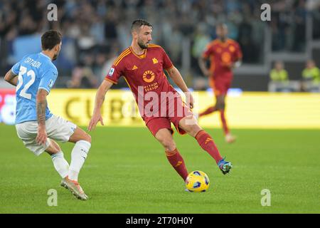 Danilo Cataldi of SS Lazio and Bryan Cristante of AS Roma during Serie ...