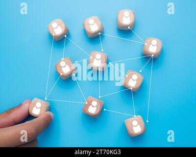 Concept of goals with connected icons Stock Photo - Alamy