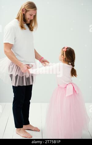Side view of young elegant ballerina Stock Photo - Alamy
