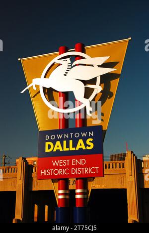 the pegasus sign dallas texas Stock Photo - Alamy