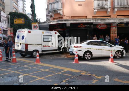 An ambulance in Rio de Janeiro, Brazil Stock Photo - Alamy