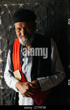 Elderly Indian Muslim man with Islamic beard, tooth gap and Muslim ...