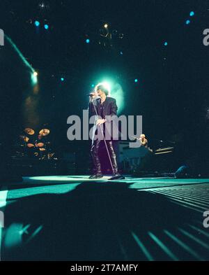 J Giles June 23 1999 singing in concert at the Tweeter Center in ...