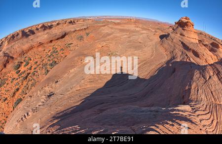 The east rocks of the New Wave along the Beehive Trail in the Glen ...