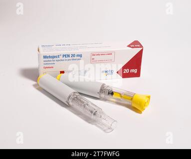 Metojet Pen & Packaging Stock Photo - Alamy
