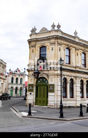 Oamaru, stone buildings, Otago, Limestone architecture, Oamaru stone ...
