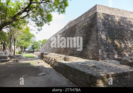 The pyramid of Tenayuca, the best-preserved Aztec temple Stock Photo ...