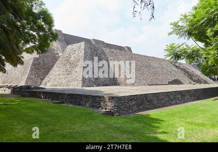 The pyramid of Tenayuca, the best-preserved Aztec temple Stock Photo ...