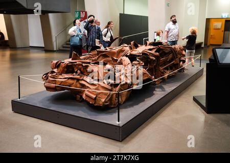 Mangled remains of Iraqi car destroyed in street bombing of Baghdad's ...
