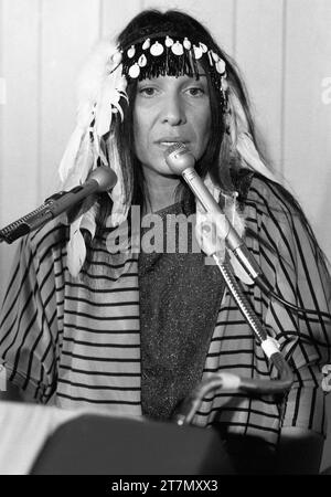 **FILE PHOTO** Buffy Sainte-Marie's Indigenous Roots In Question. Buffy ...