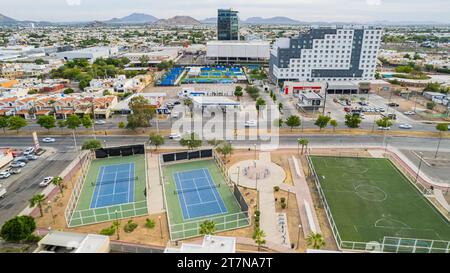 Sports court, tennis court in Distrito Hexus DT departmental building ...
