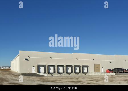 Concrete Loading Dock at Warehouse Building Exterior Stock Photo - Alamy