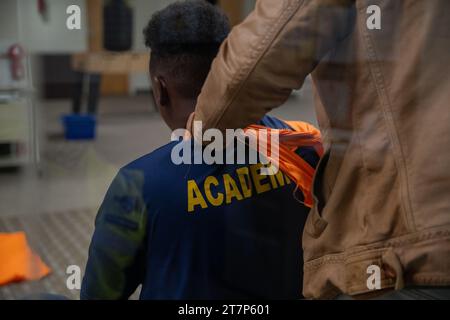 Emergency and Standard First aid and CPR training class by security ...