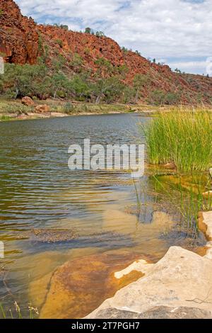 Gorge at Rodna in the West MacDonnell Ranges Stock Photo - Alamy