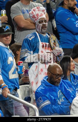Detroit Lions fans cheer during the first half of an NFL football game ...