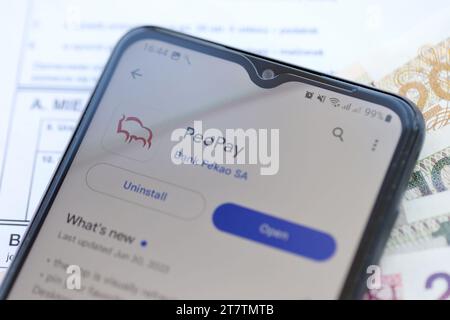 TERNOPIL, UKRAINE - AUGUST 3, 2023 PeoPay application on screen of ...