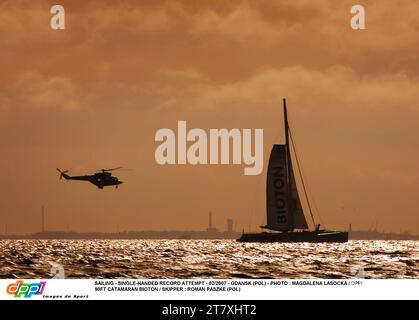 SAILING - SINGLE-HANDED RECORD ATTEMPT - 02/2007 - GDANSK (POL) - PHOTO ...